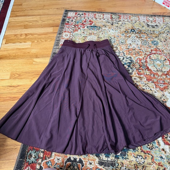 HALARA | Skirts | Halara Mesh Dance Skort | Poshmark